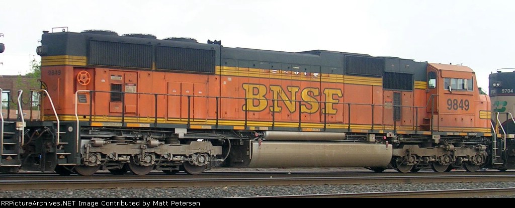 BNSF 9849
